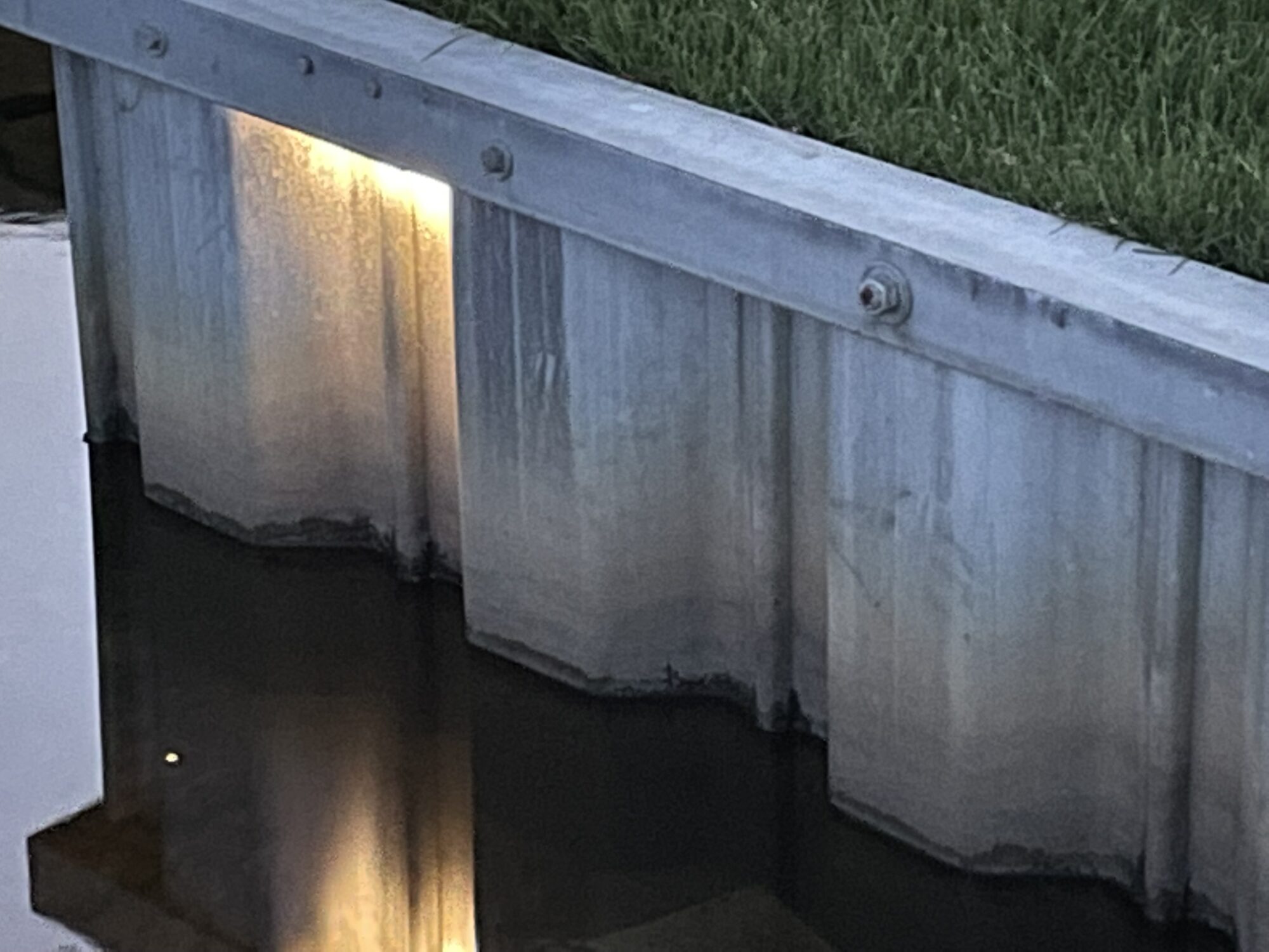 Sea Walls Lighting - Wet 'n Wild